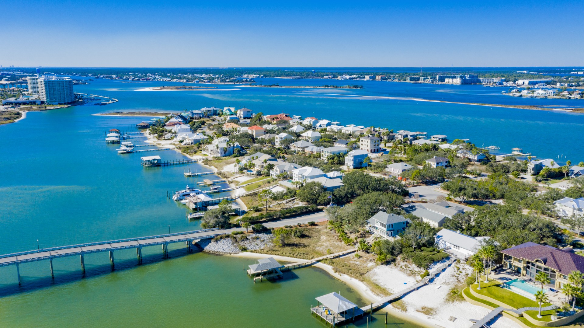 Lawanna & Johnny Sharpless | Living and selling Ono Island for 40+ years!